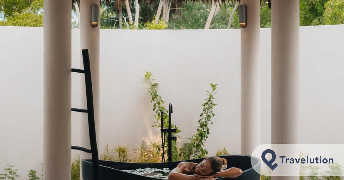 Maldives Butler Academy: Basic Butler Training for Villa Haven